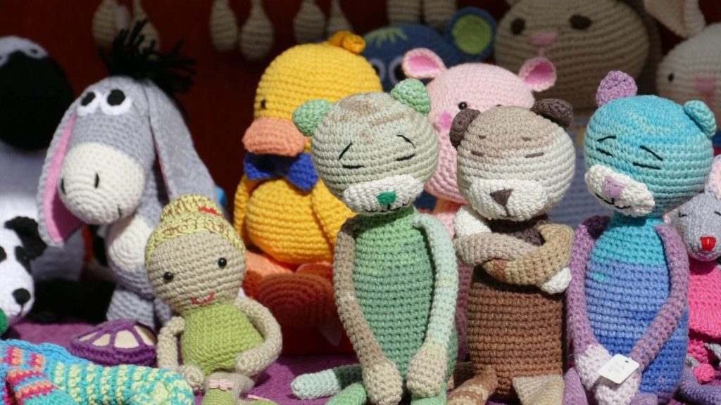 Kerstdecoratie haken | Vind hier inspiratie en haakpatronen!